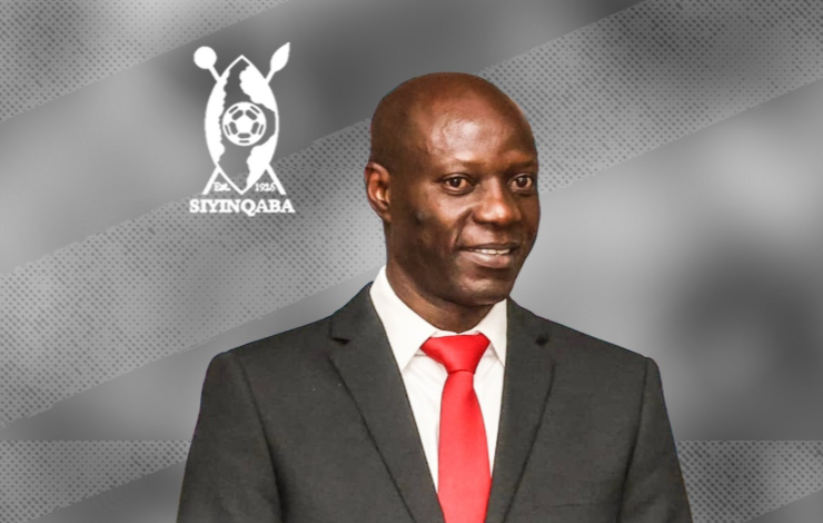 ⚽ Benjani Mwaruwari Takes Over as Highlanders FC Head Coach - Gambakwe ...